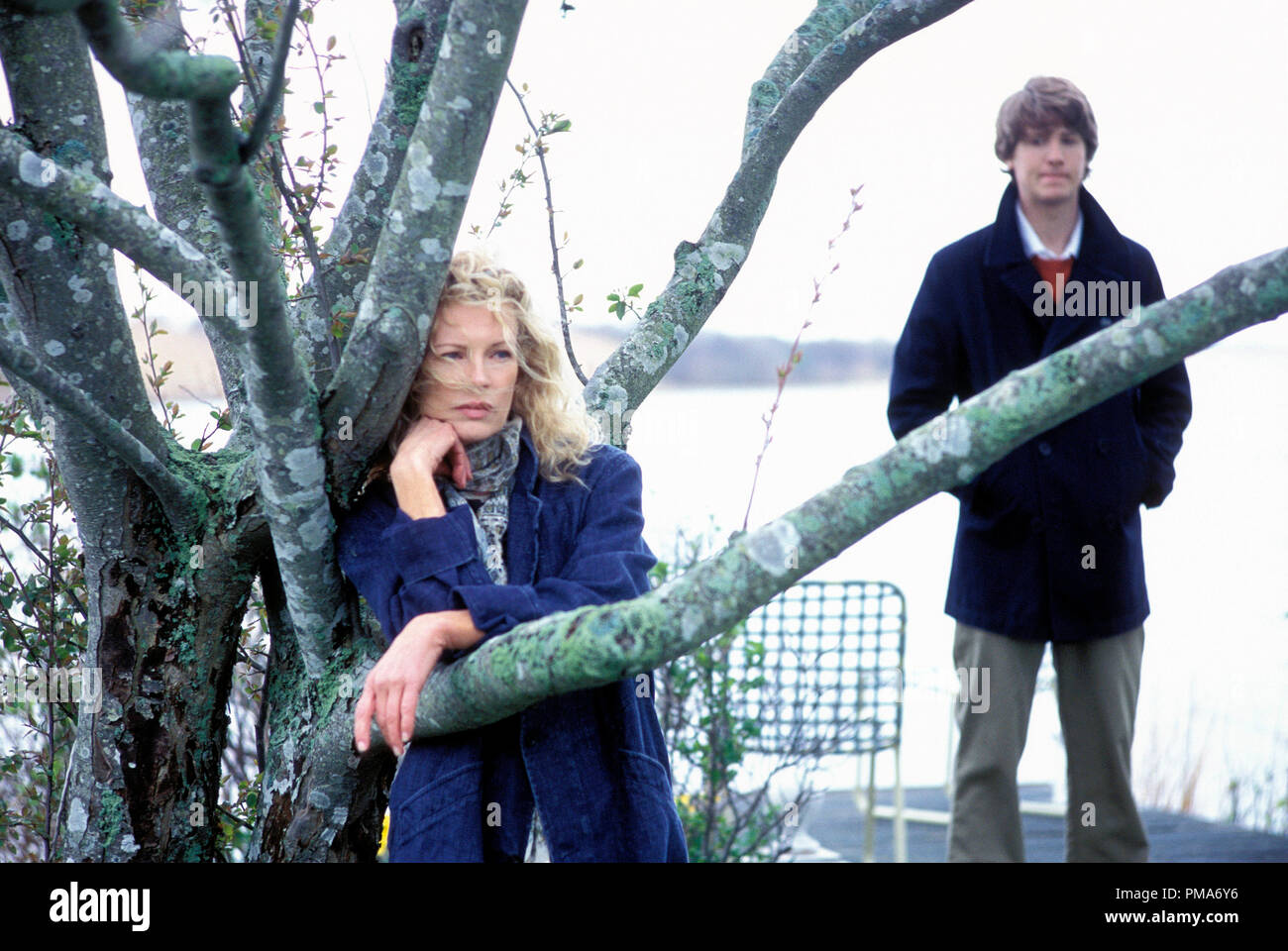 Jon kim basinger door in hi-res stock photography and images - Alamy