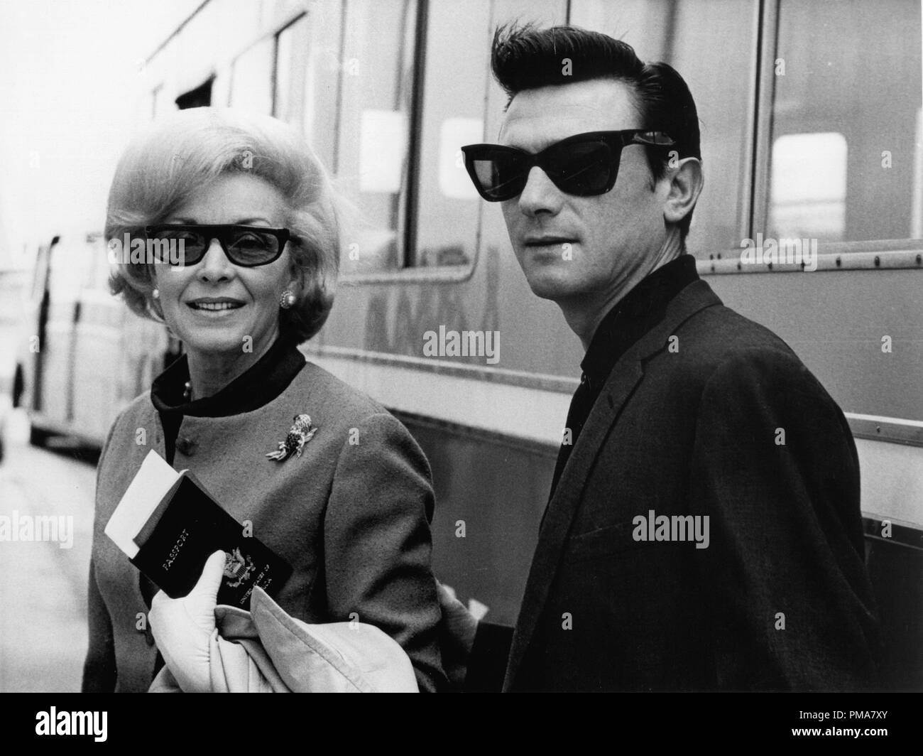 Joan cohn laurence harvey hi-res stock photography and images - Alamy