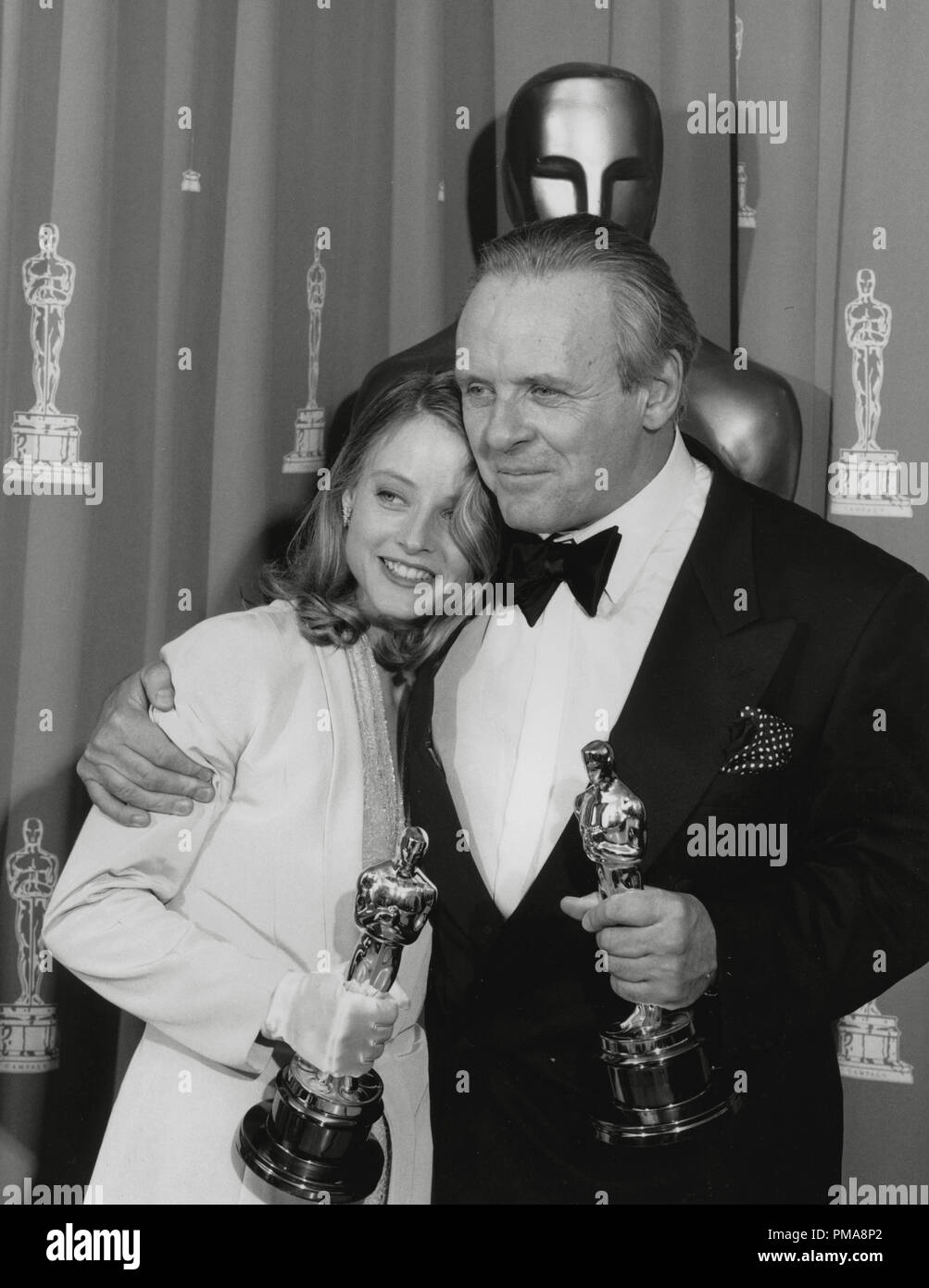 Jodie Foster and Anthony Hopkins at the 64th Annual Academy Awards ...