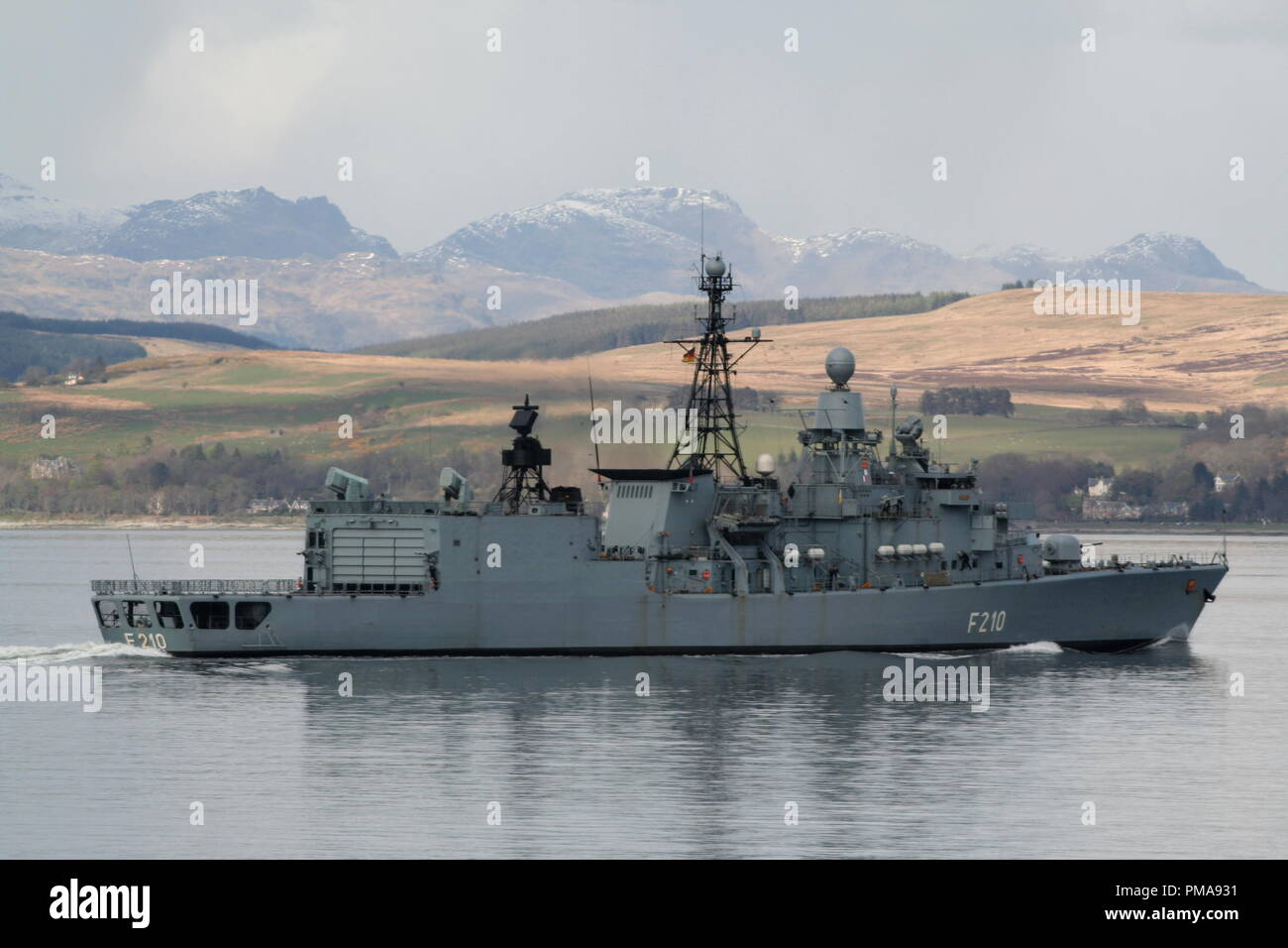 F122 bremen class hi-res stock photography and images - Alamy