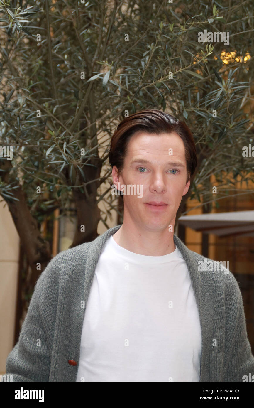 Benedict cumberbatch star trek into darkness hi-res stock photography ...