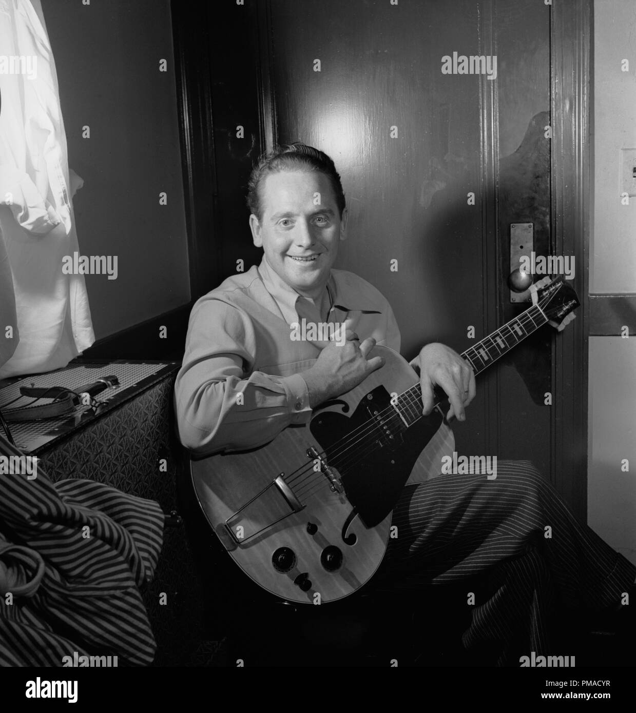 Les paul hi-res stock photography and images - Alamy