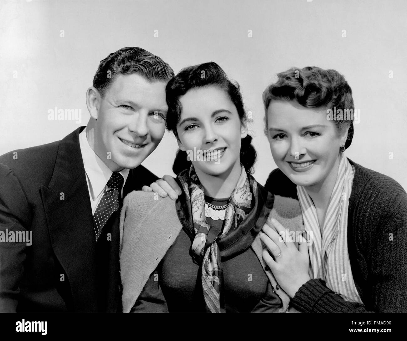 Elizabeth Taylor, "Cynthia", 1947 MGM File Reference # 32368 697THA ...