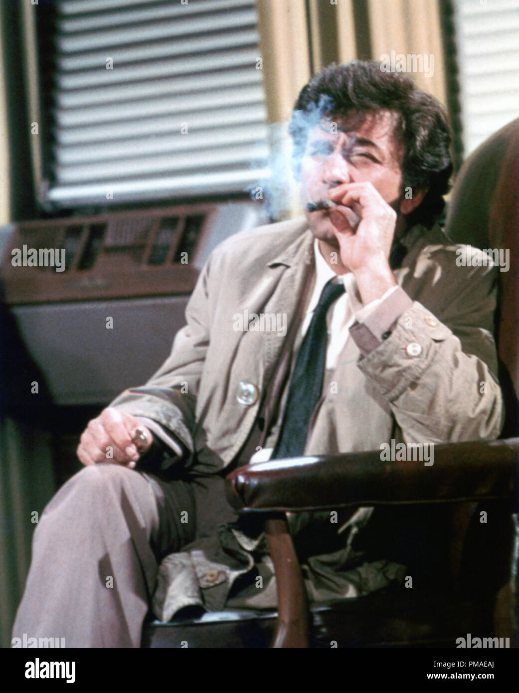 Columbo hi-res stock photography and images - Alamy