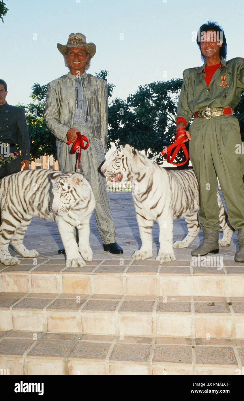 Siegfried and roy hi-res stock photography and images - Alamy