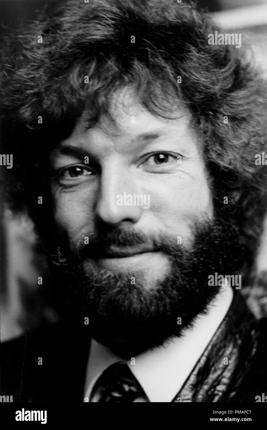 Oliver Beard's Instagram, Twitter & Facebook on IDCrawl