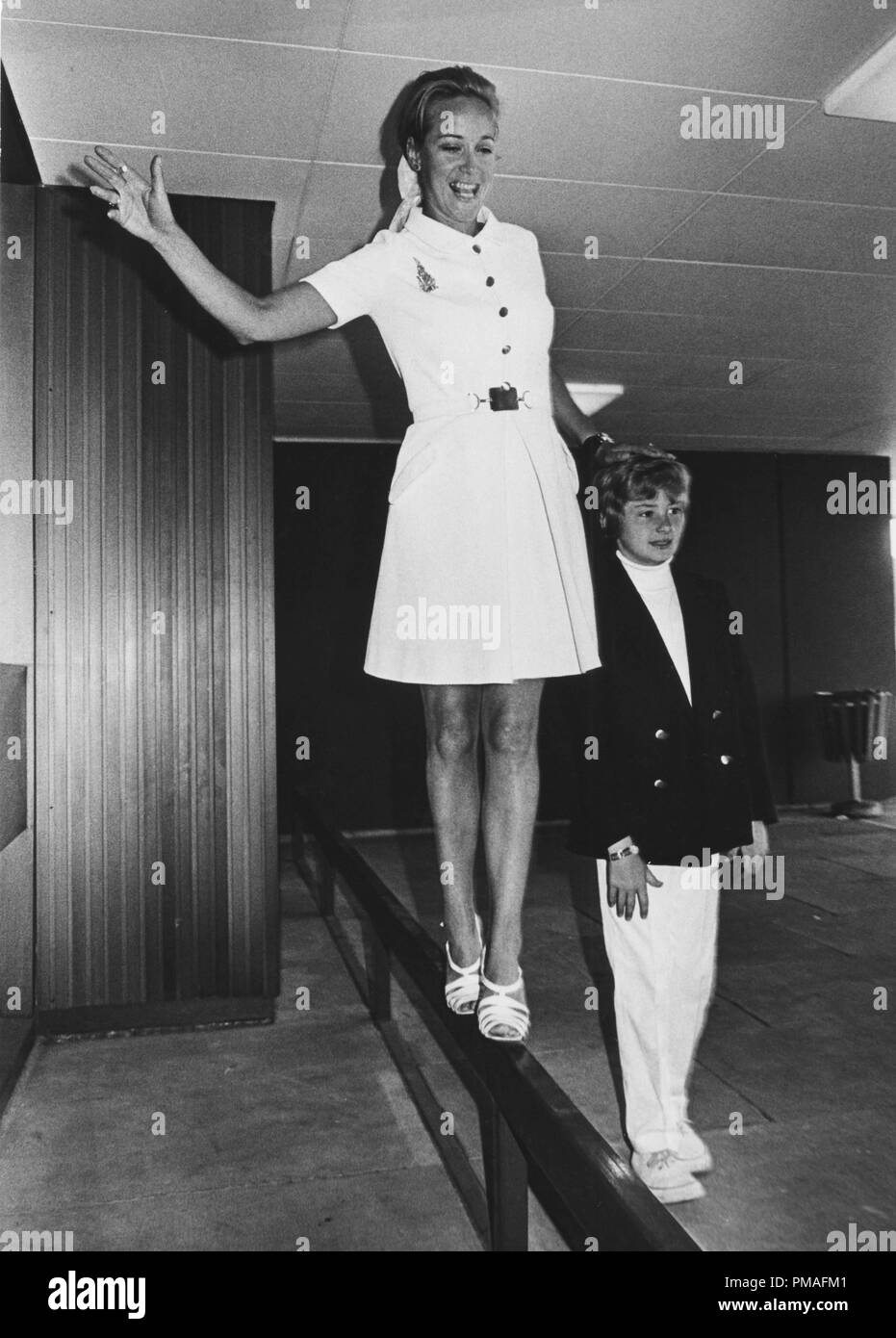 Sylvia Syme and Mark Lester at Heathrow Airport, 1969 © JRC /The ...