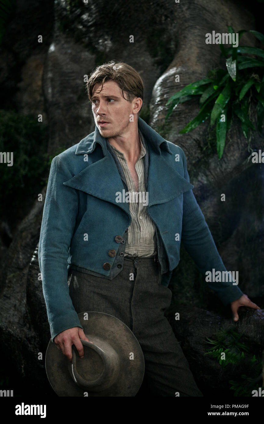 Pan hook hi-res stock photography and images - Alamy