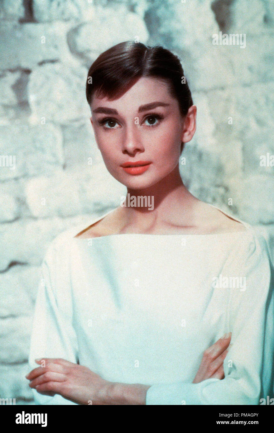 Audrey hepburn portrait hi-res stock photography and images - Alamy