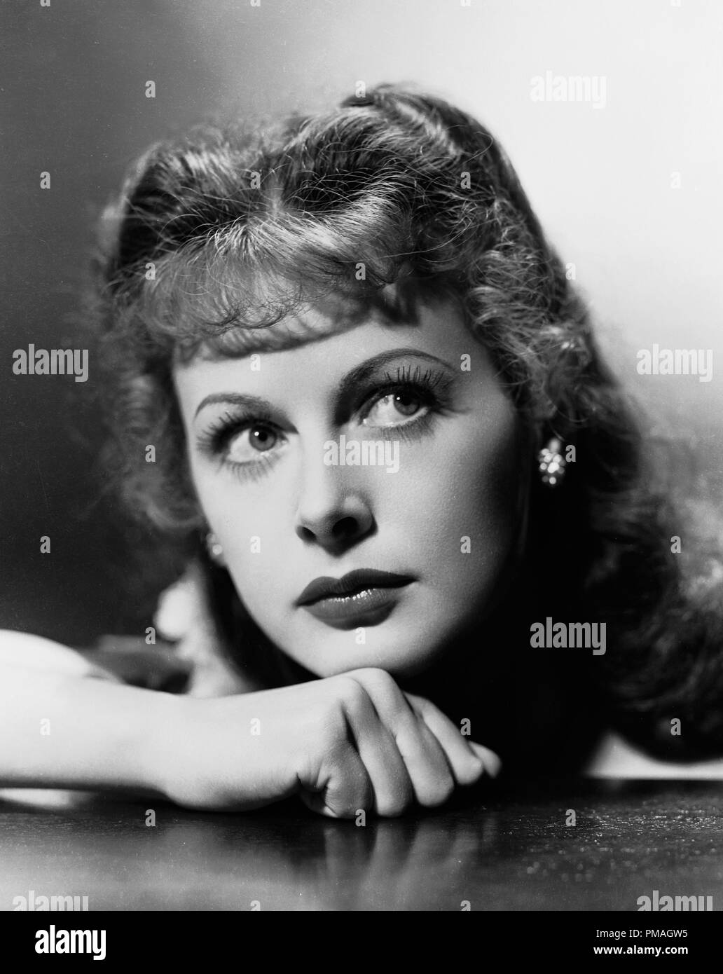 Hedy lamarr 1940s hi-res stock photography and images - Alamy