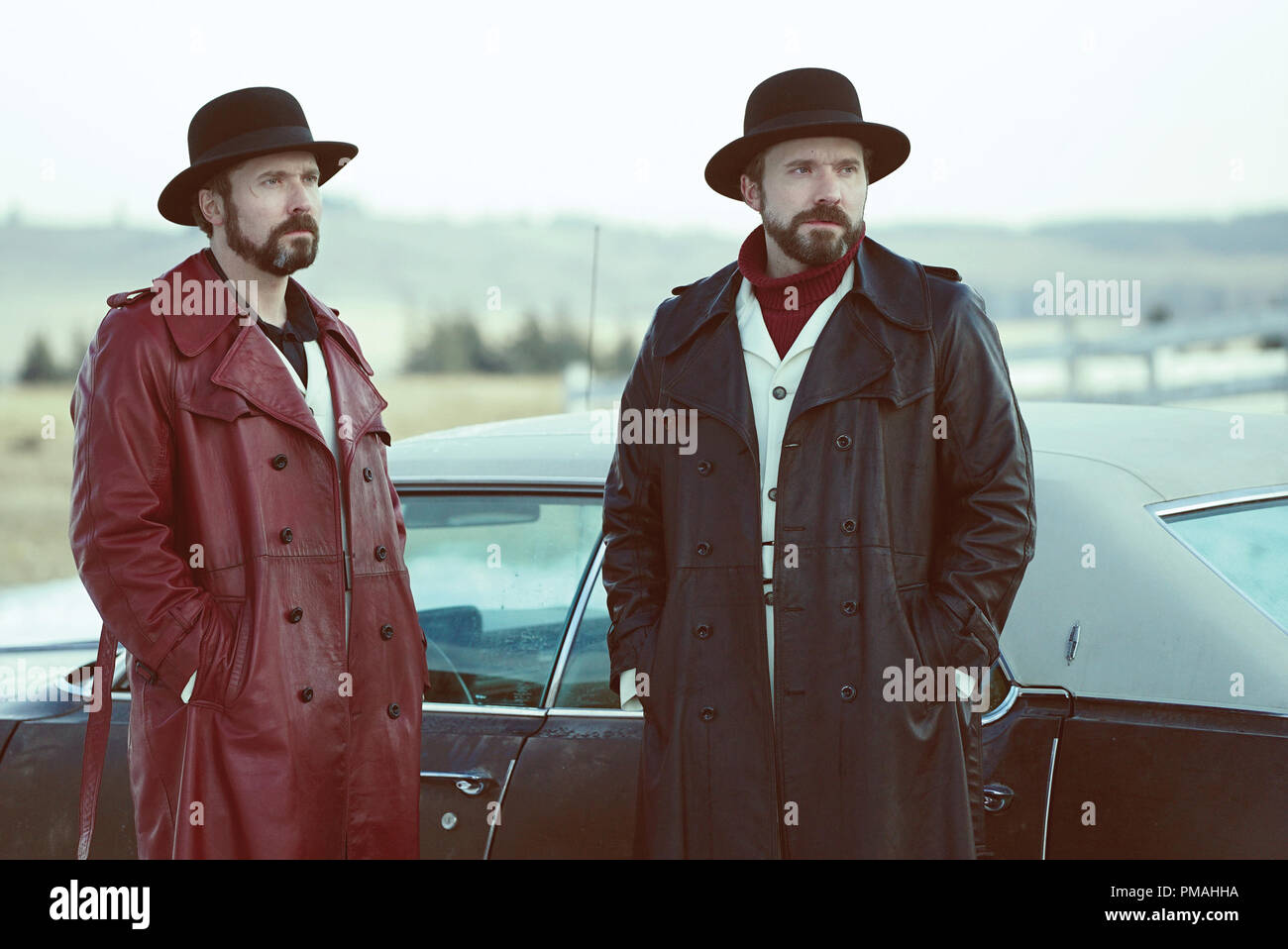 L r brad mann gale kitchen todd wayne kitchen hi-res stock photography ...