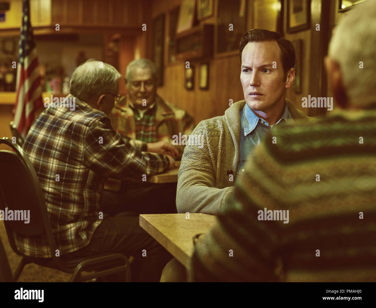 FARGO -- Pictured: Patrick Wilson as Lou Solverson Stock Photo - Alamy