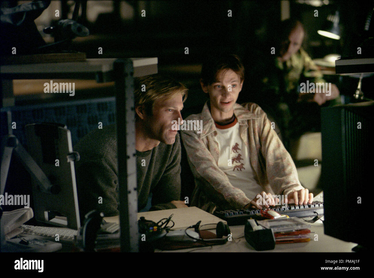 Aaron eckhart josh hi-res stock photography and images - Alamy