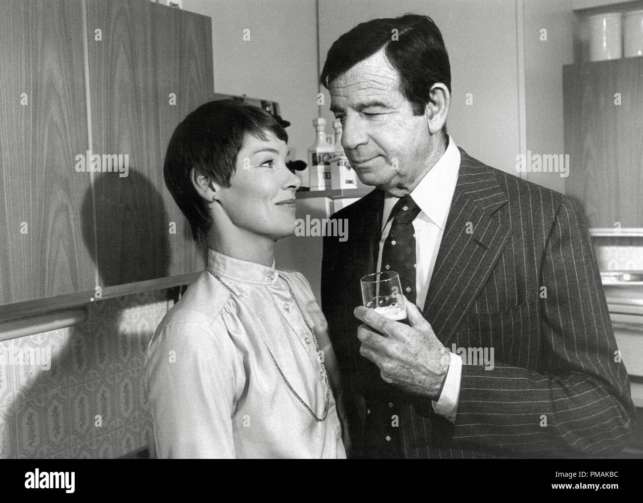 Walter Matthau, Glenda Jackson, "Hopscotch" (1980) AVCO Embassy ...