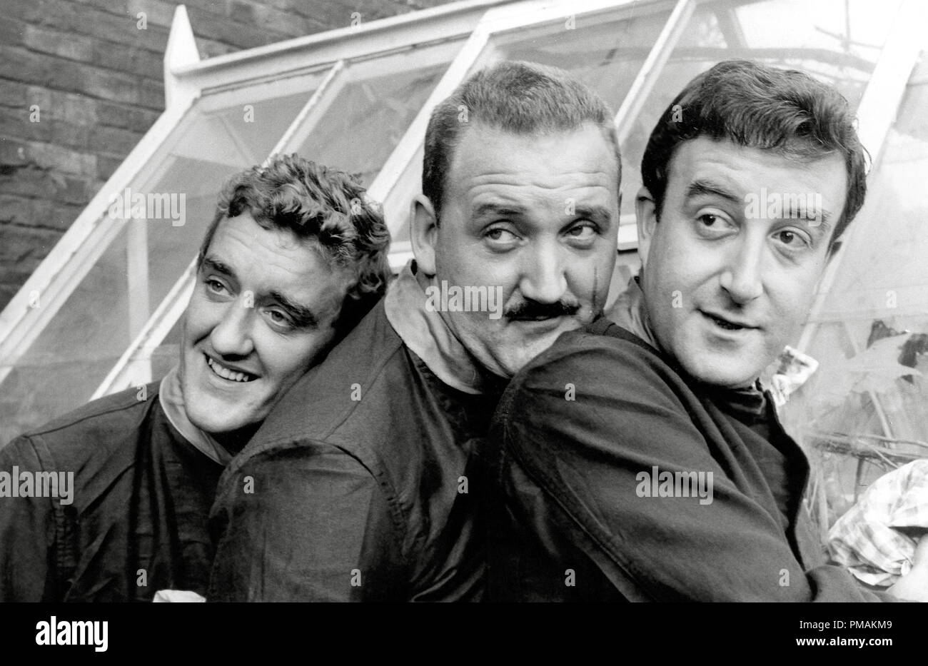 Bernard Cribbins, David Lodge, Peter Sellers "Two Way Stretch" (1960 ...