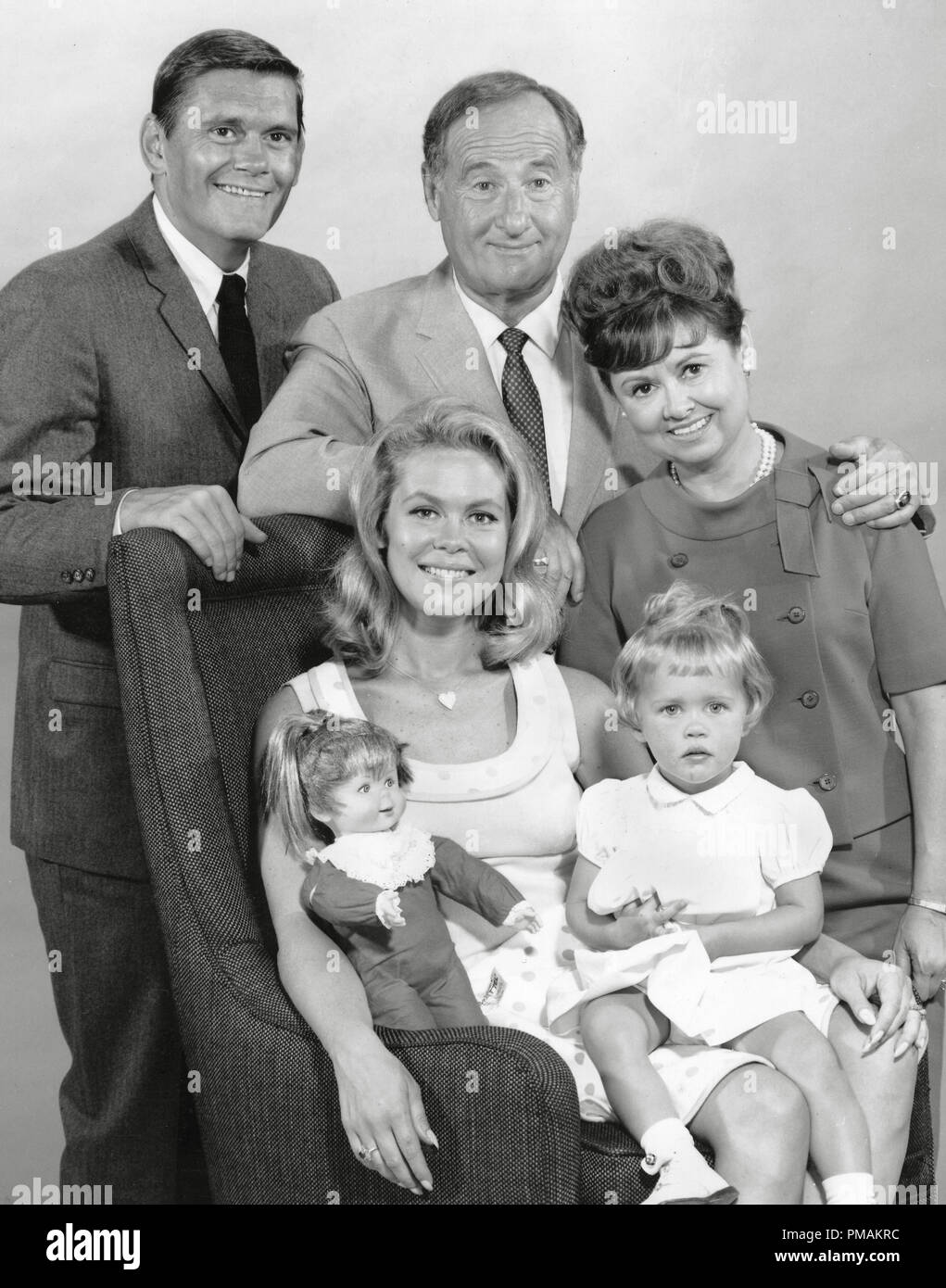 Dick York, George Tobias, Sandra Gould, Elizabeth Montgomery, "Bewitched" (1964) Screen Gems ...