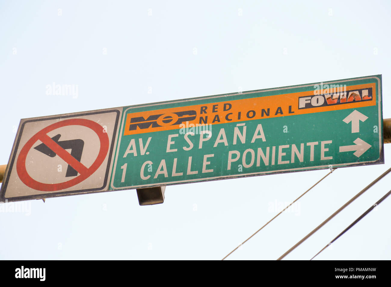 1 av sign hi-res stock photography and images - Alamy