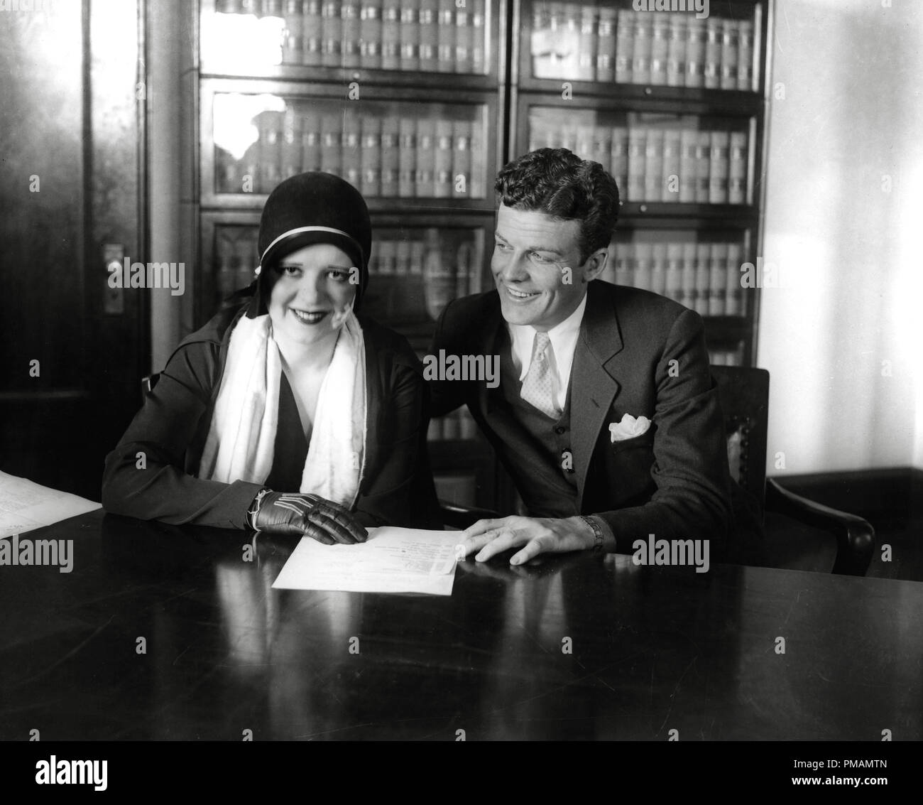Clara Bow and Rex Bell during the Daisy DeVoe Trial circa 1930 File ...