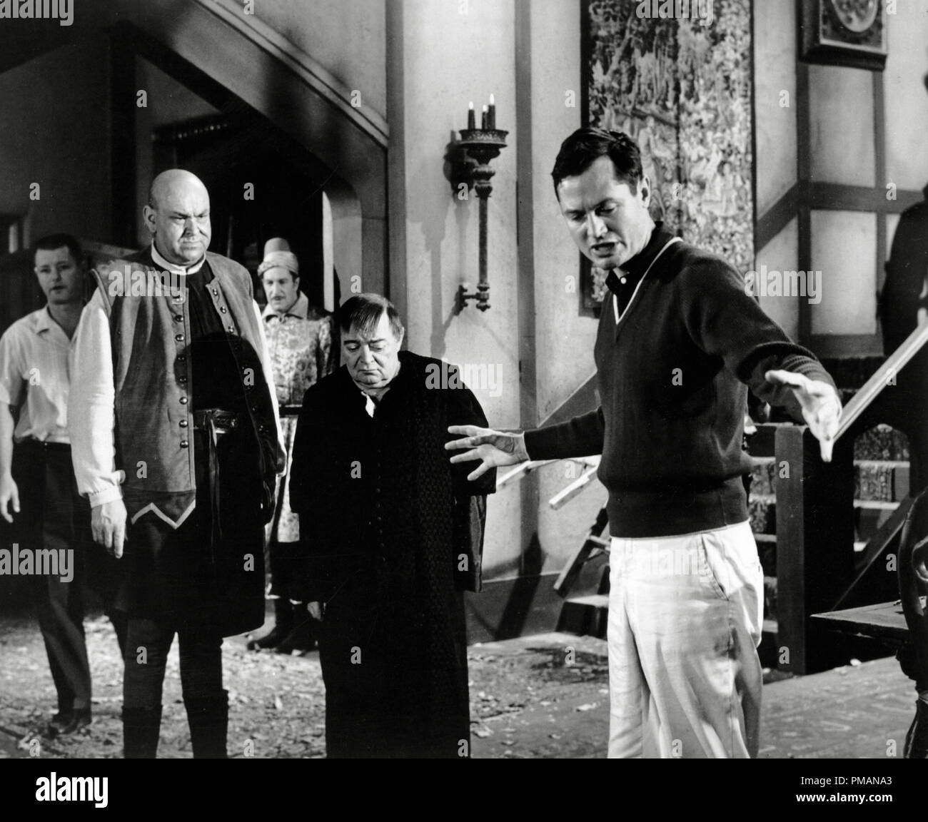 Roger corman vincent price 1960s hi-res stock photography and images ...