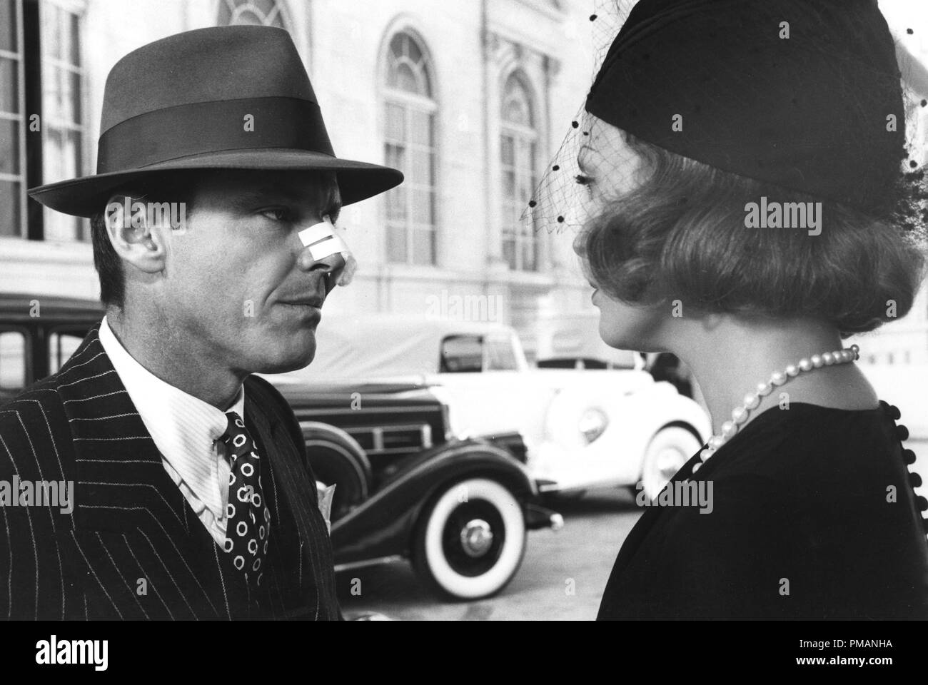 Jack nicholson and faye dunaway Black and White Stock Photos & Images ...