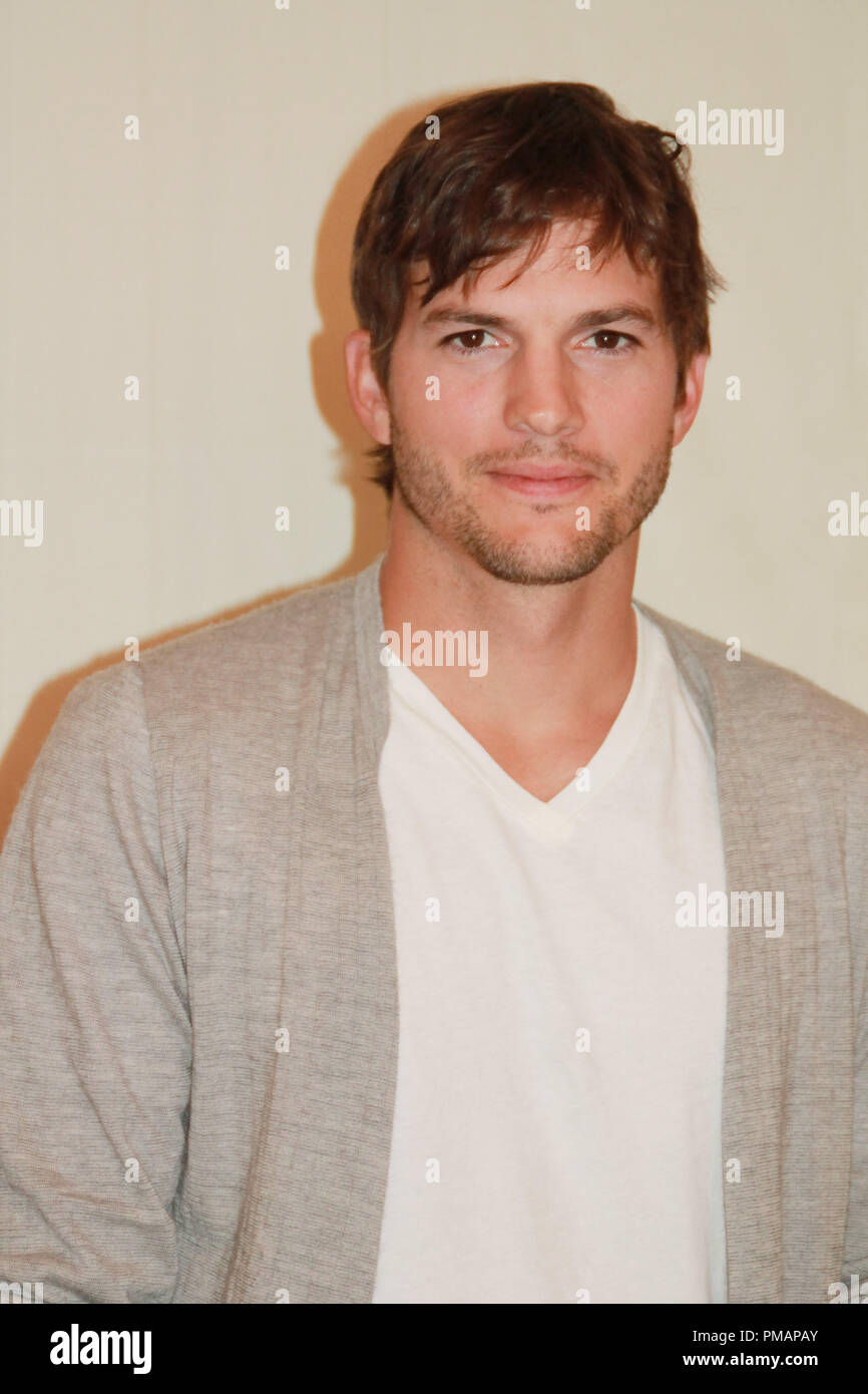 Ashton Kutcher "Jobs" Portrait Session, July 24, 2013. Reproduction by ...