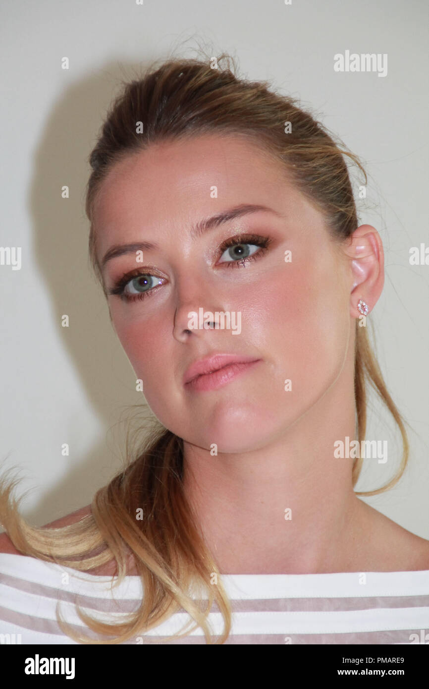 Amber Heard "Paranoia" Portrait Session, August 1, 2013. Reproduction ...