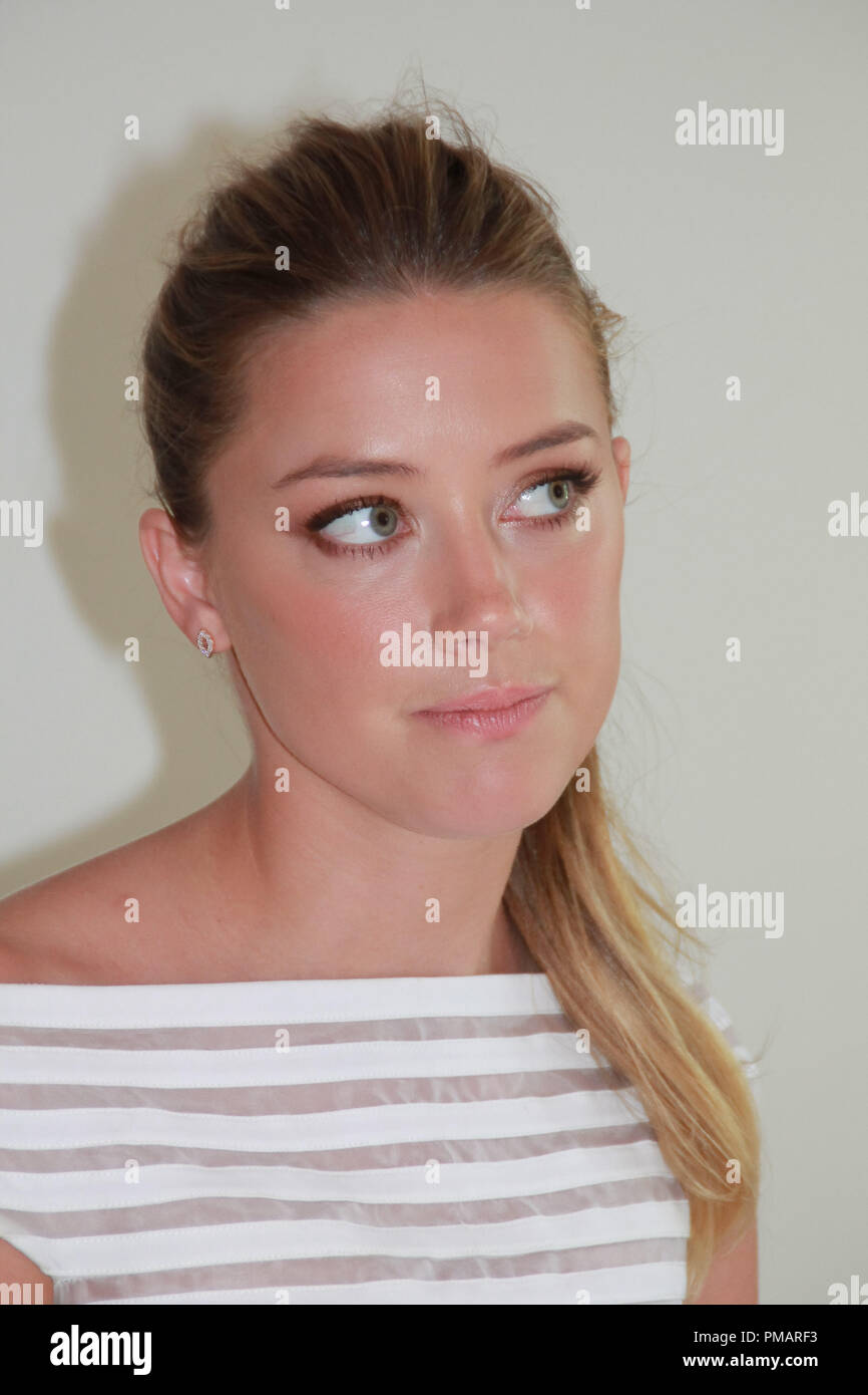 Amber Heard "Paranoia" Portrait Session, August 1, 2013. Reproduction ...