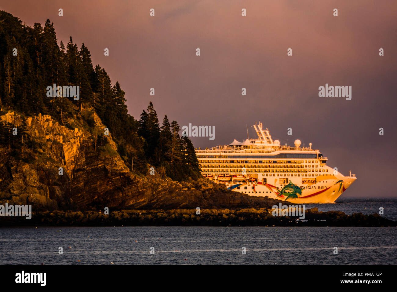 Caribbean Princess Cruse Ship Bar Harbor, Maine, USA Stock Photo - Alamy