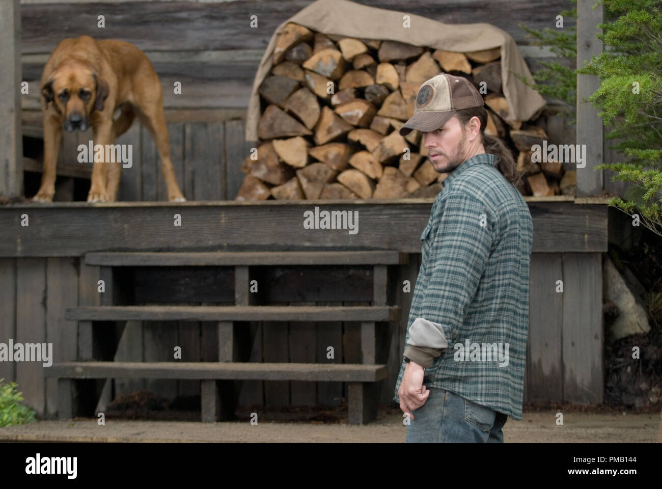 Mark Wahlberg "Shooter" (2007) New Line Cinema Stock Photo - Alamy