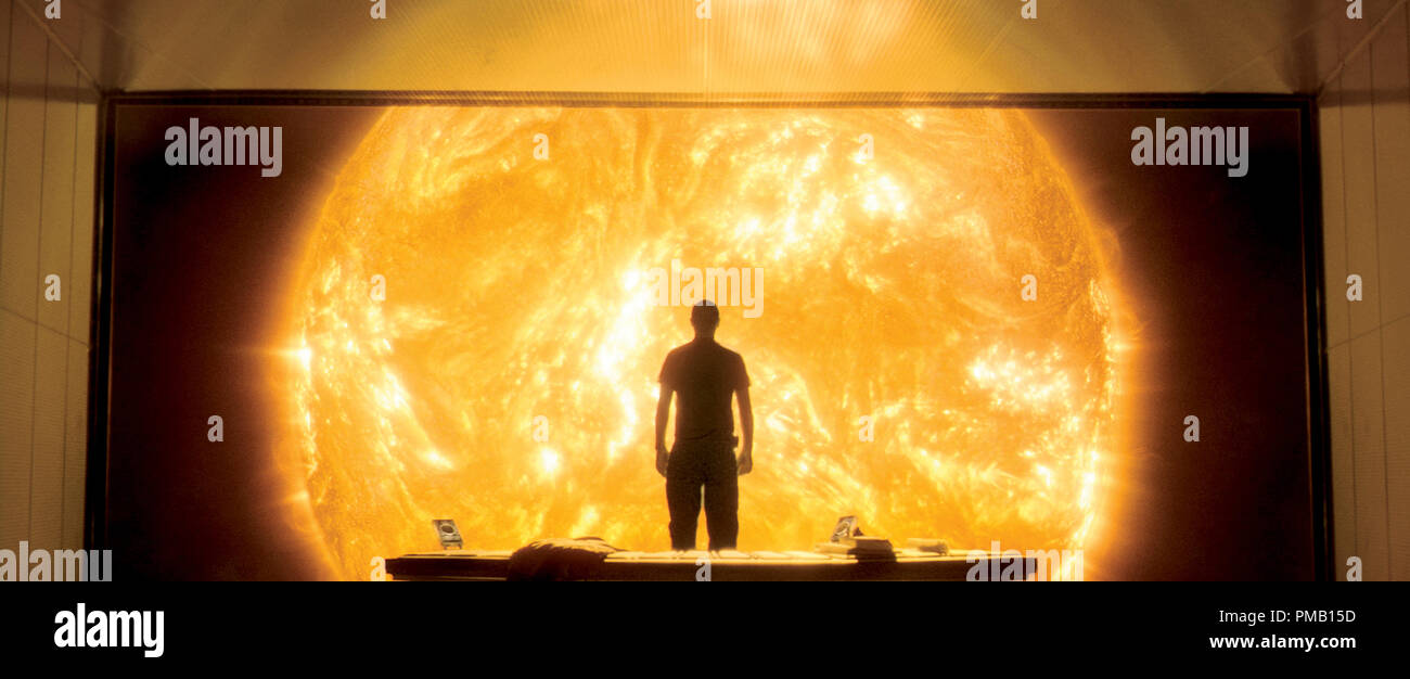 Cliff Curtis in the observation room of the Icarus II in SUNSHINE ...