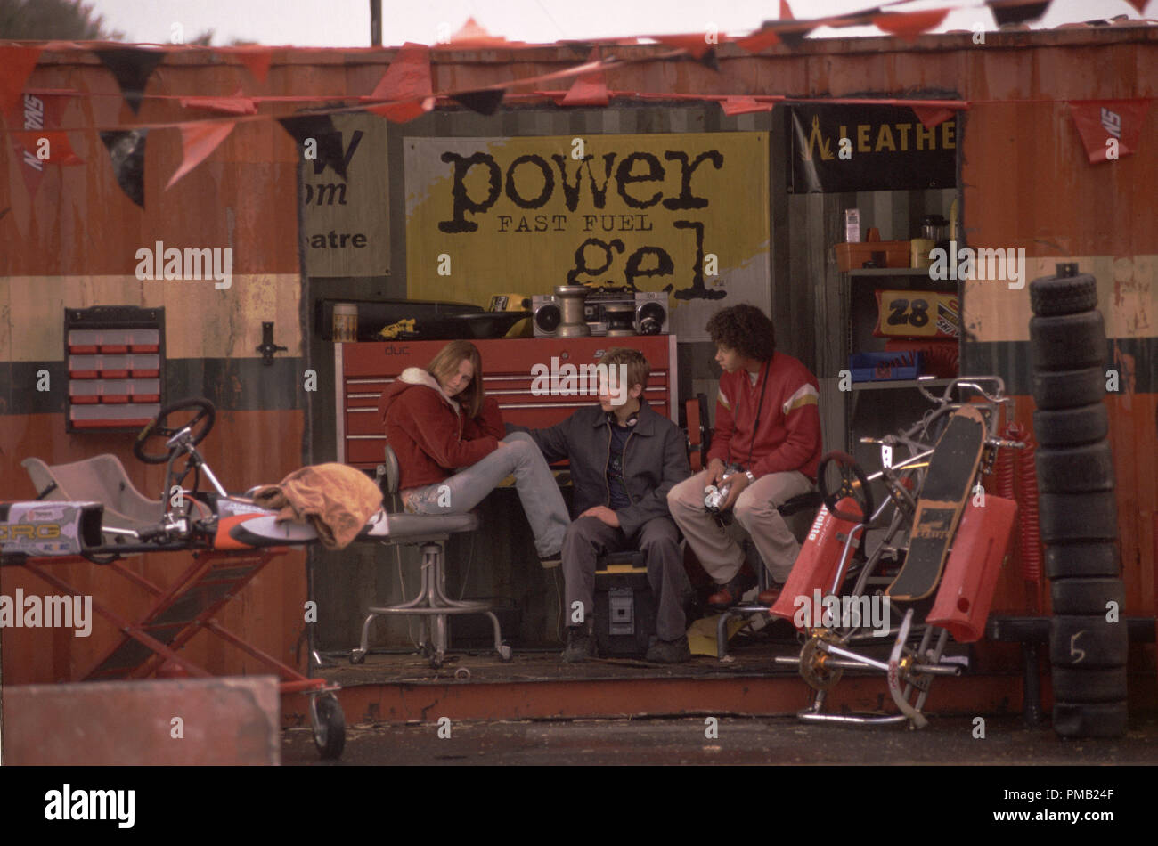 Kristen stewart catch kid mission hi-res stock photography and images ...