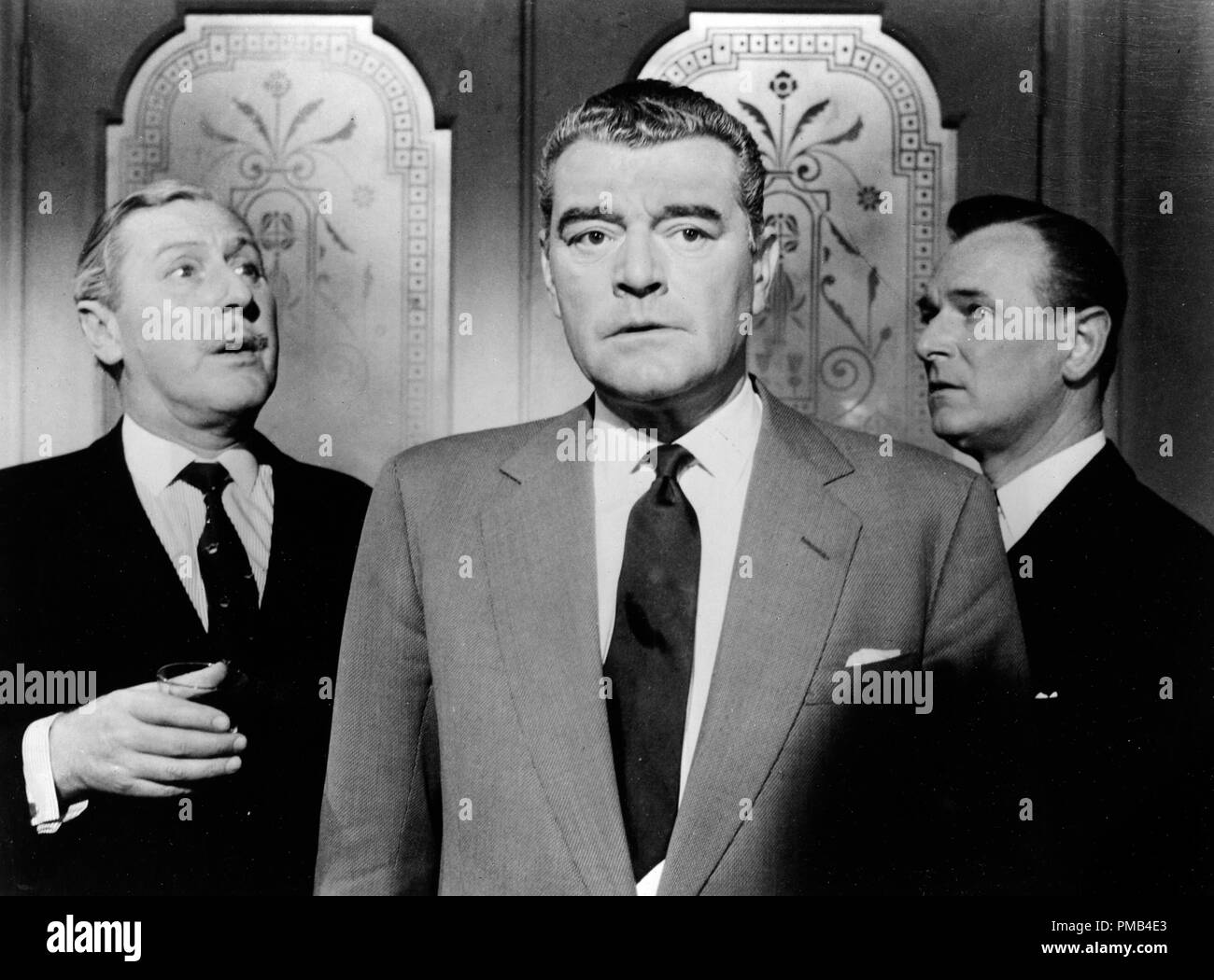 The league of gentlemen 1960 nigel patrick Black and White Stock Photos ...