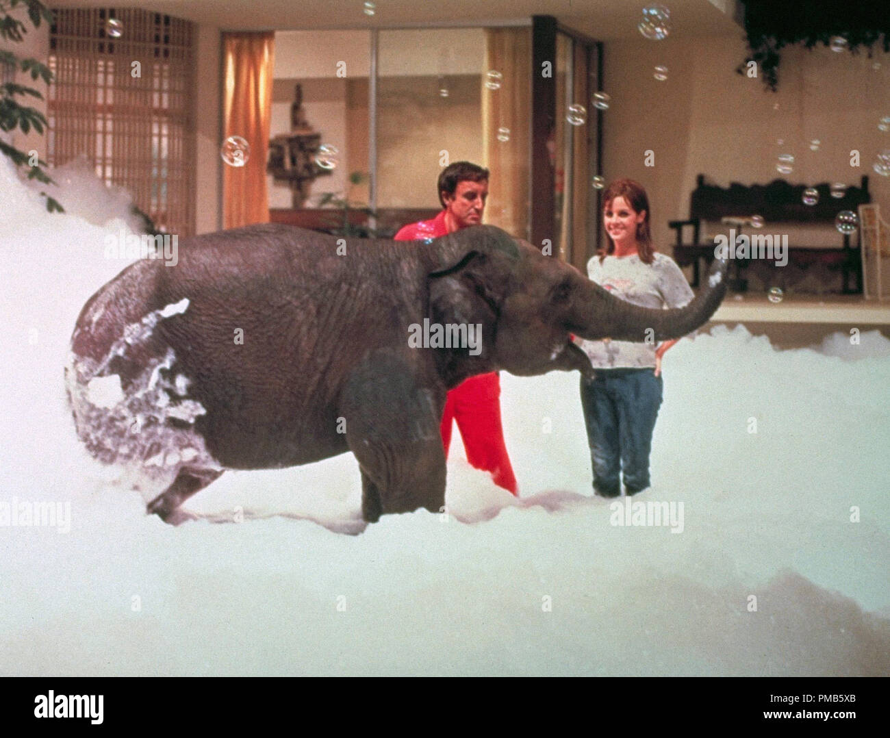 The party 1968 hi-res stock photography and images - Alamy