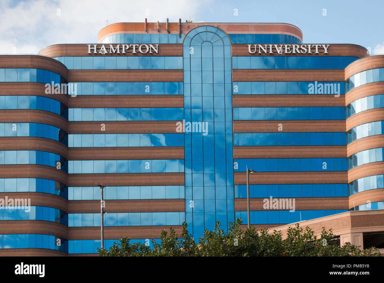 Hampton university hi-res stock photography and images - Alamy
