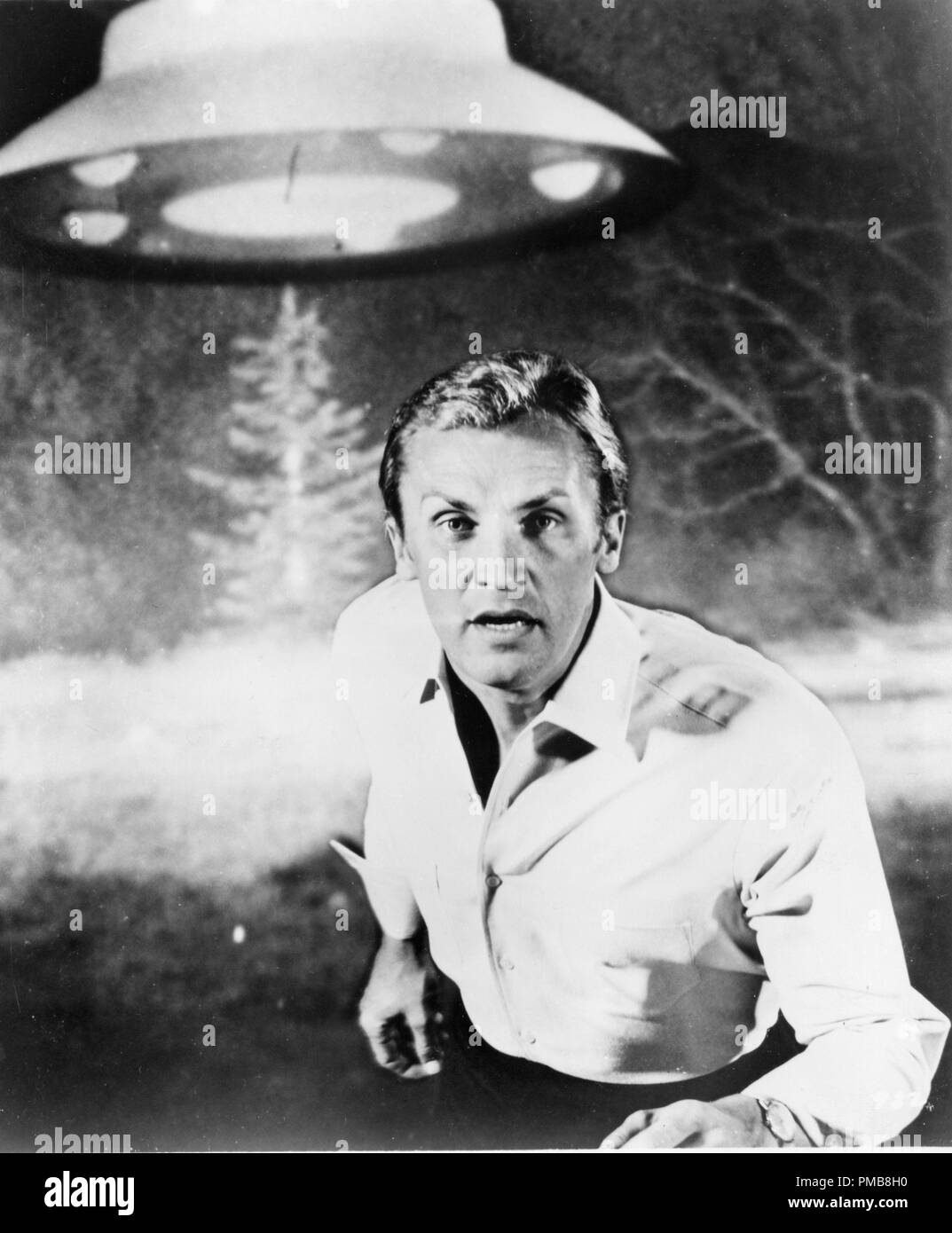 Roy Thinnes "The Invaders" (1967–1968) ABC File Reference # 32337 ...