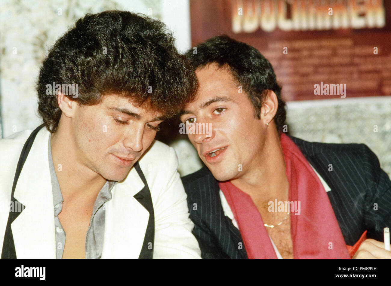 Paul Land and Ray Sharkey, stars of "The Idol Maker", 1980 © JRC /The ...