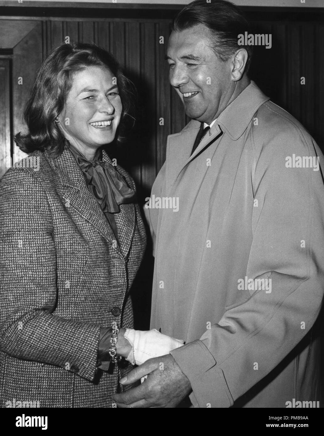 Sir Michael Redgrave, Ingrid Bergman, 1965 © JRC /The Hollywood Archive ...