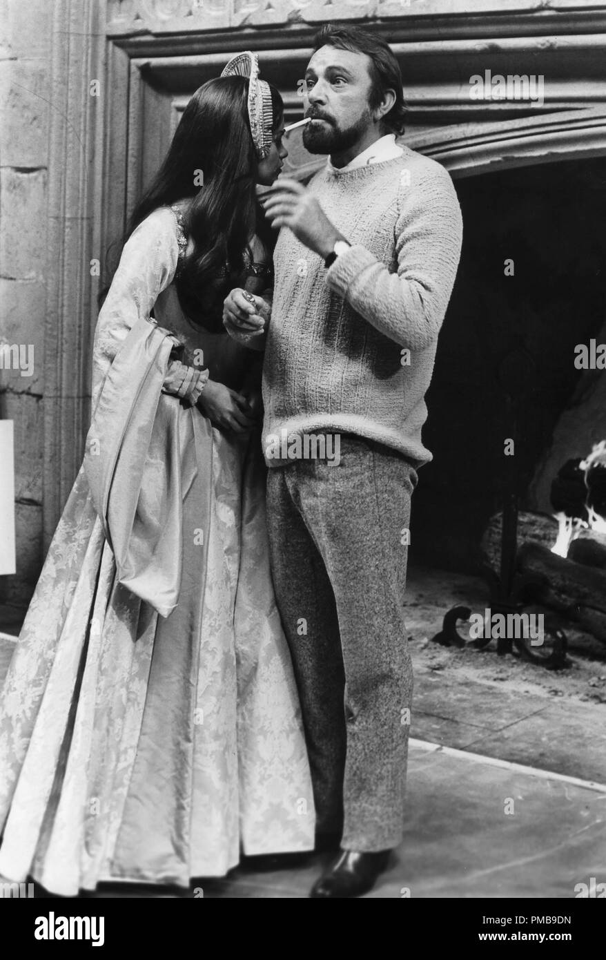 Genevieve bujold hi-res stock photography and images - Alamy