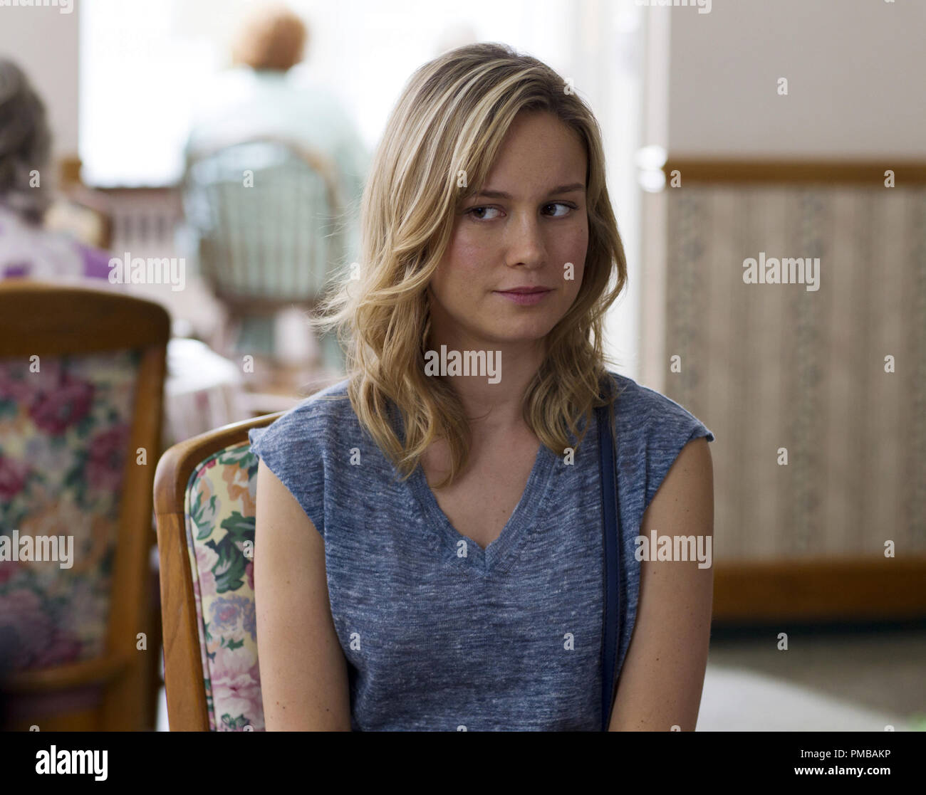 BRIE LARSON as Amy's sister, Kim, in "Trainwreck Stock Photo - Alamy