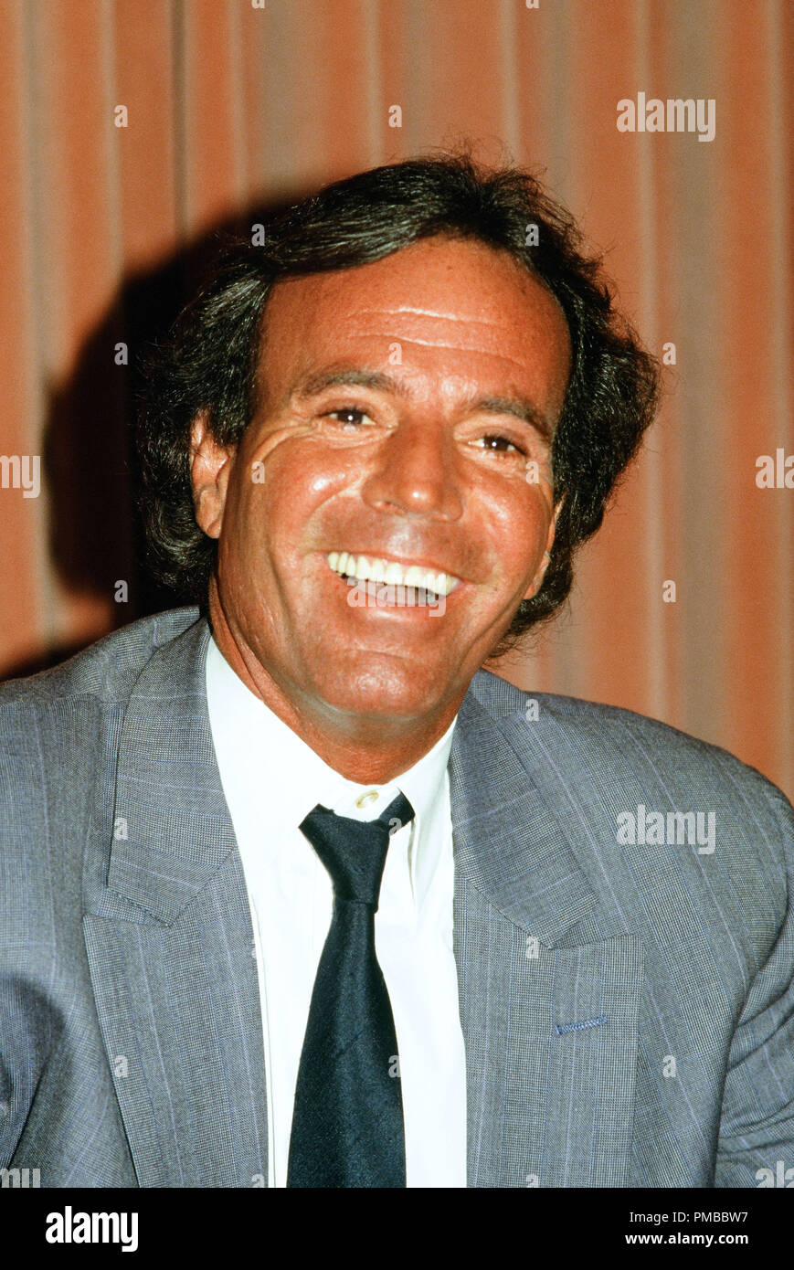 Julio Iglesias, circa 1985 © JRC /The Hollywood Archive - All Rights ...
