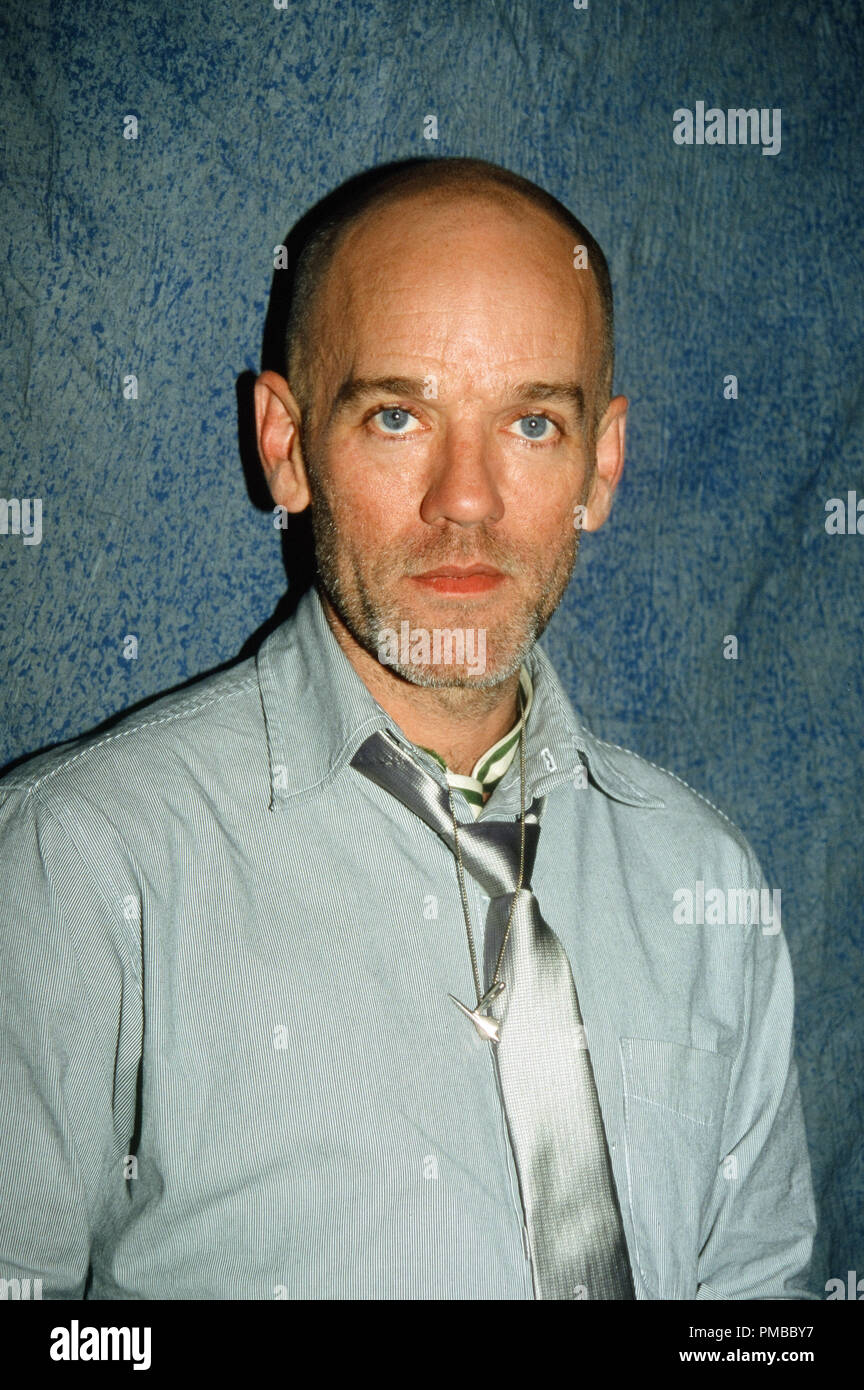 Michael stipe hi-res stock photography and images - Alamy