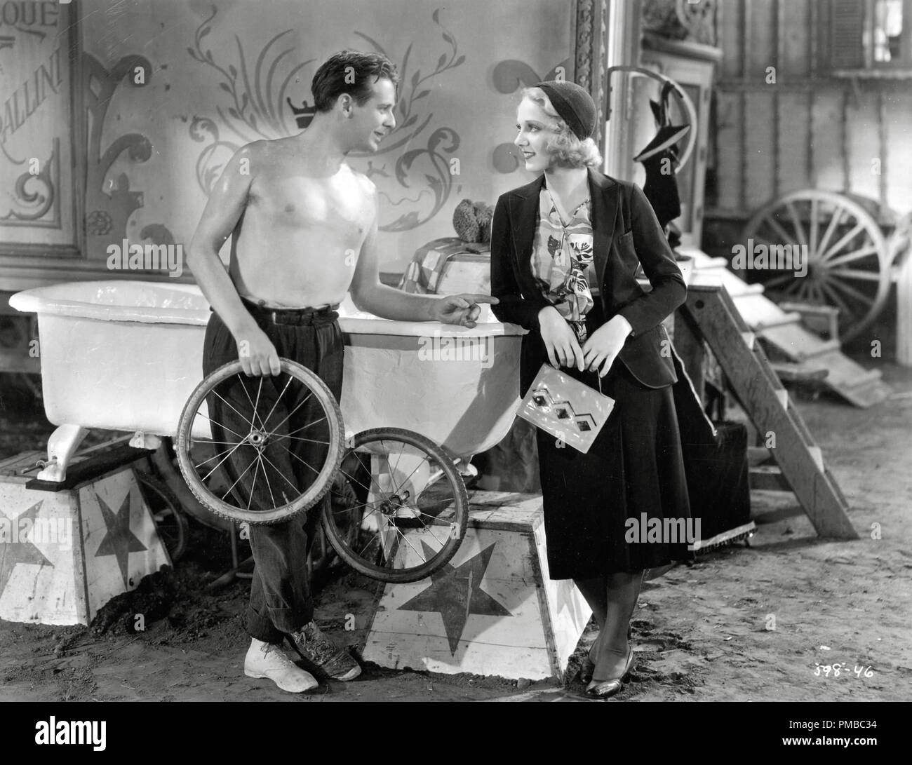 "Freaks" (1932) MGM File Reference # 32914 492THA Stock Photo - Alamy