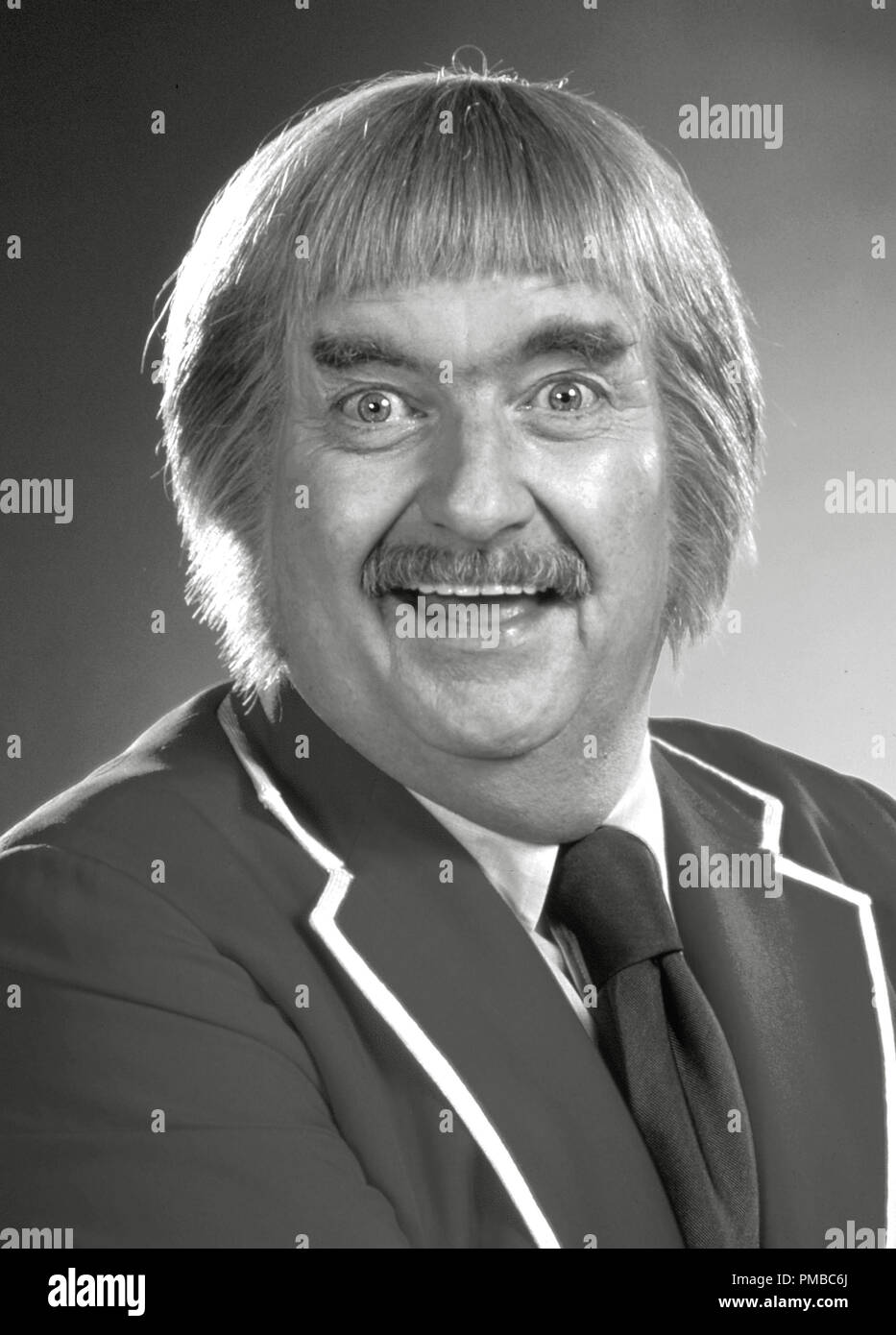 Captain kangaroo portrait hi-res stock photography and images - Alamy
