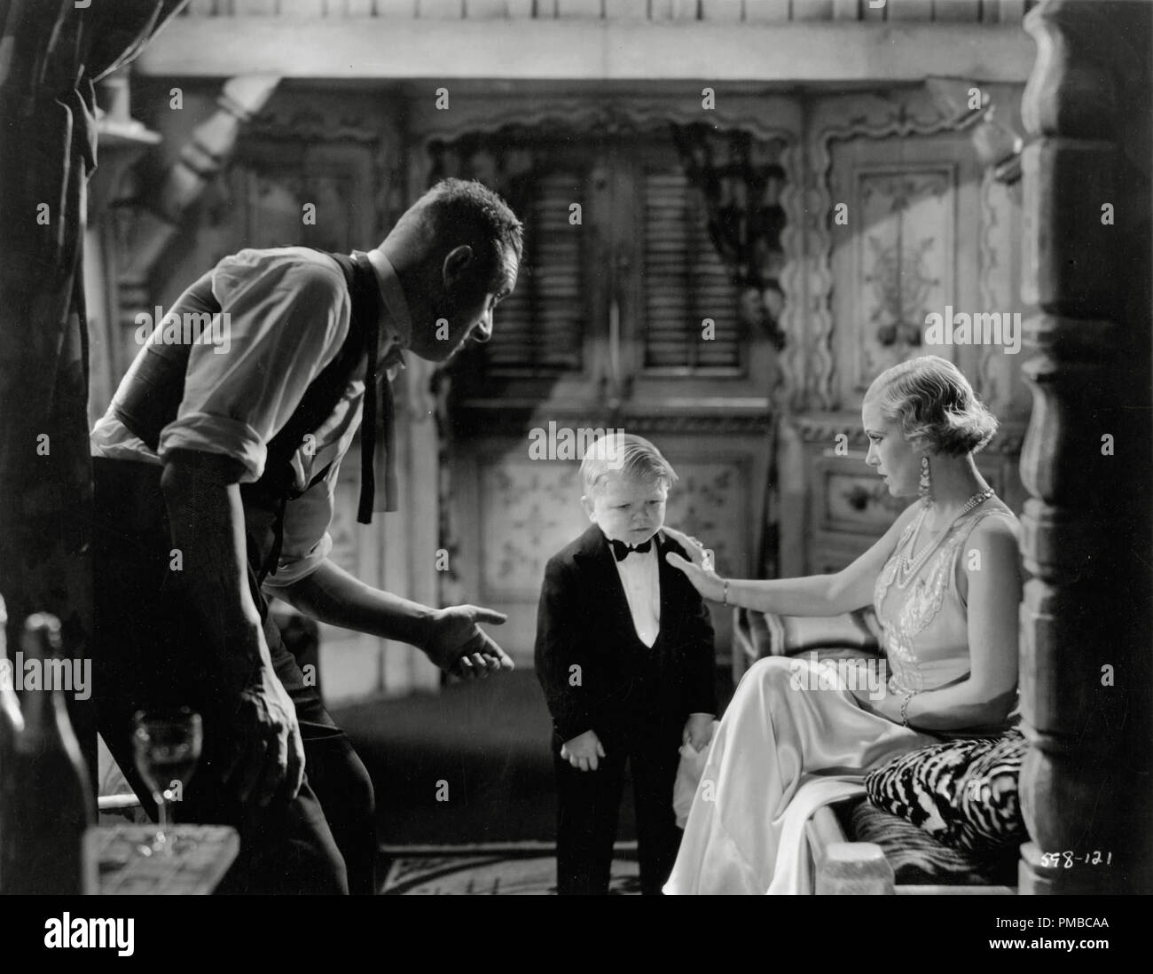 Henry Victor, Harry Earles, Olga Baclanova, "Freaks" (1932) MGM File ...