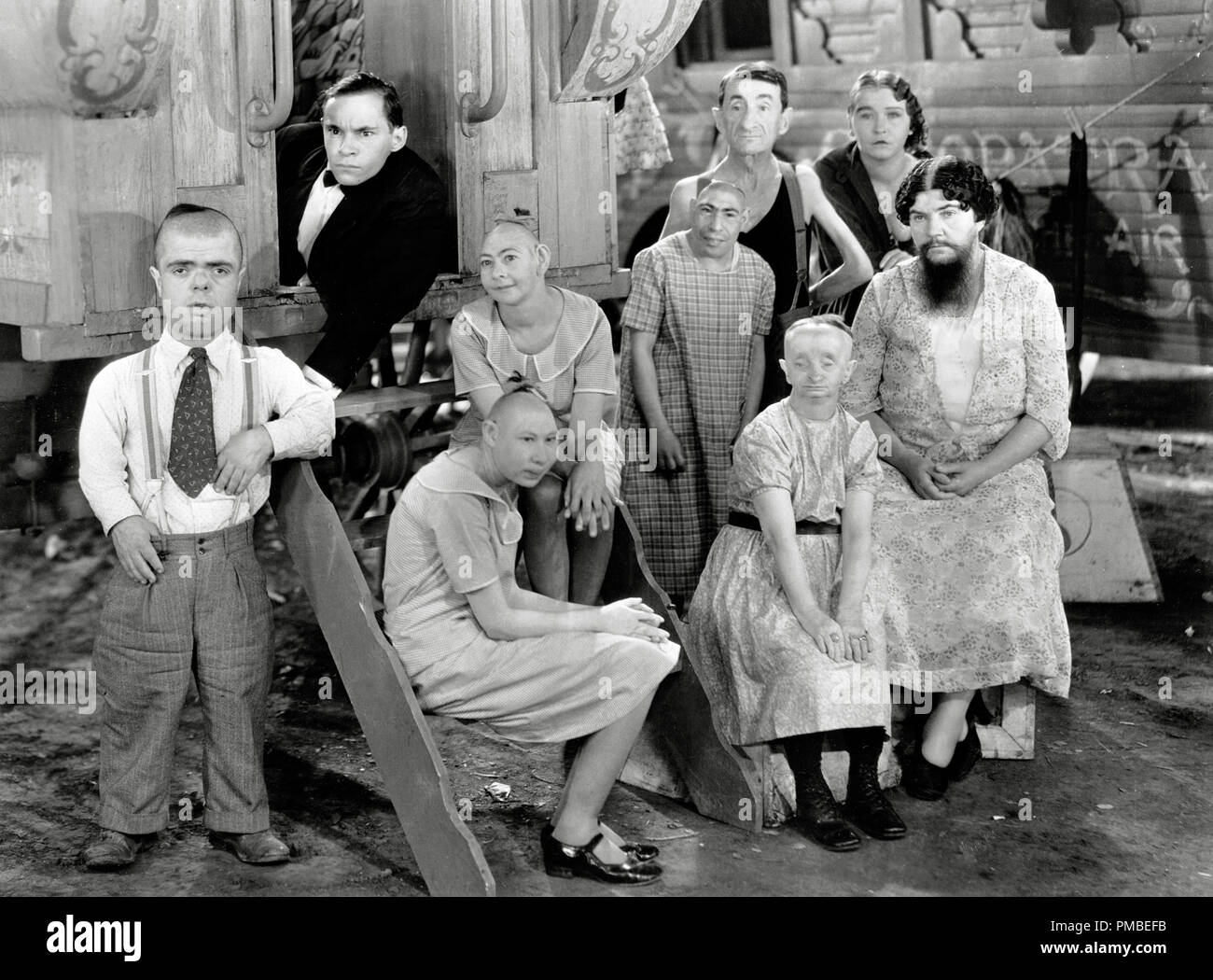 Cast of "Freaks" (1932) MGM File Reference # 33371 689THA Stock Photo ...