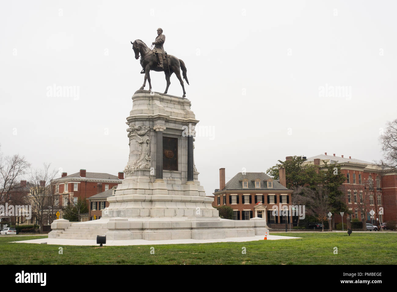 Robert E Lee statue Richmond Virginia Stock Photo - Alamy Robert E Lee statue Richmond Virginia Stock Photo - Alamy