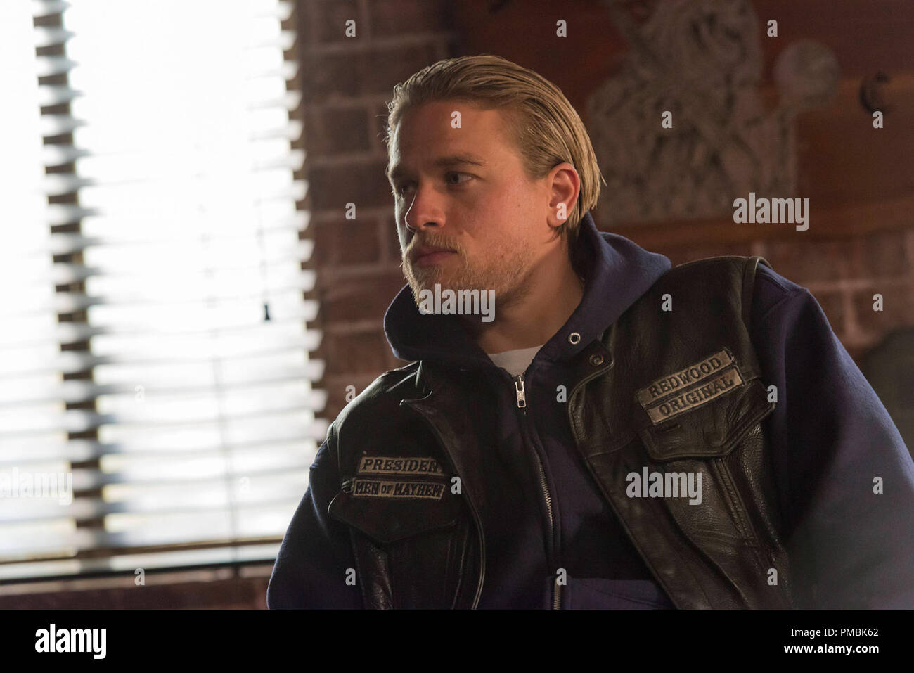 Charlie Hunnam Sons Of Anarchy Season 2