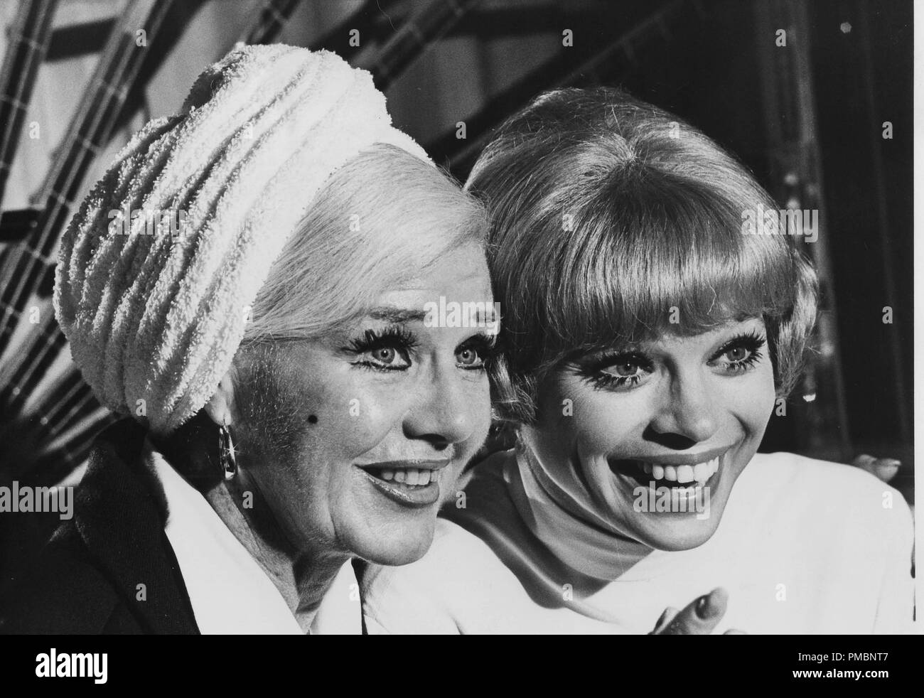 Juliet prowse hi-res stock photography and images - Alamy