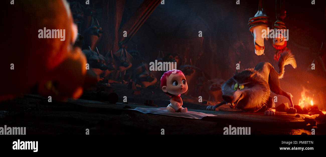 L r crown hi-res stock photography and images - Alamy