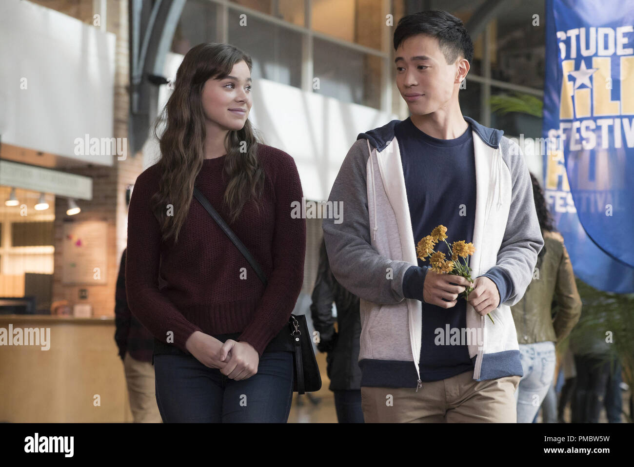 The edge of seventeen hi-res stock photography and images - Alamy